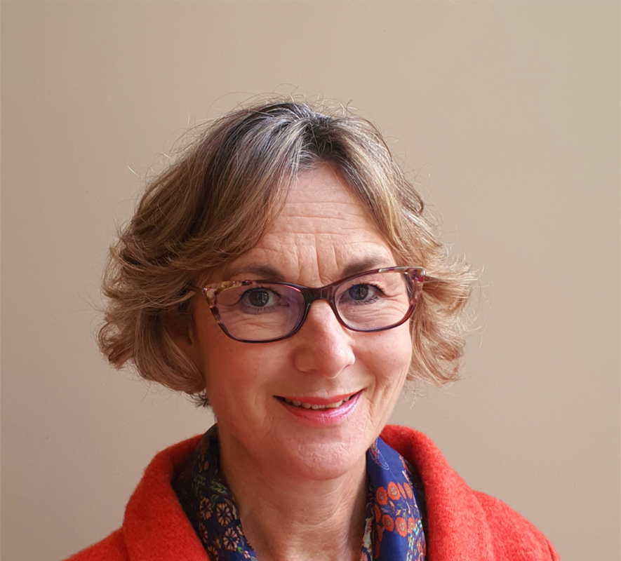 Dr Julie Geraghty | Faculty of Homeopathy