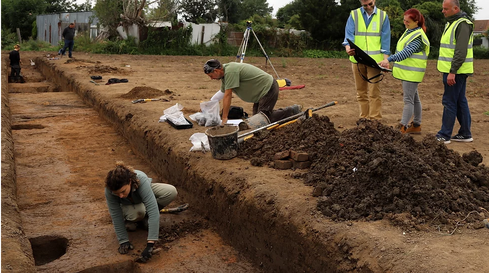 Participate in an Archaelogical Dig | Fortress Study Group CIO